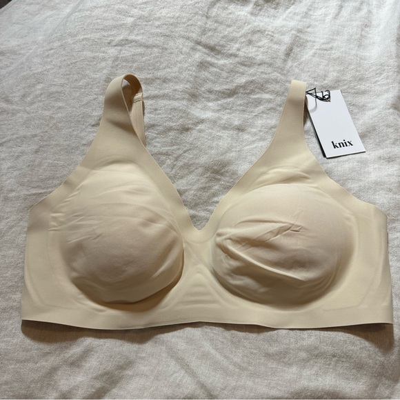 knix | Intimates & Sleepwear | New Knix Revolution Vneck Adjustable Bra ...